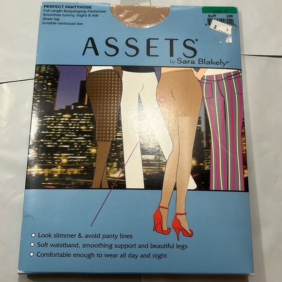 ASSETS by Sara Blakely | Intimates & Sleepwear | New Perfect Pantyhose ...